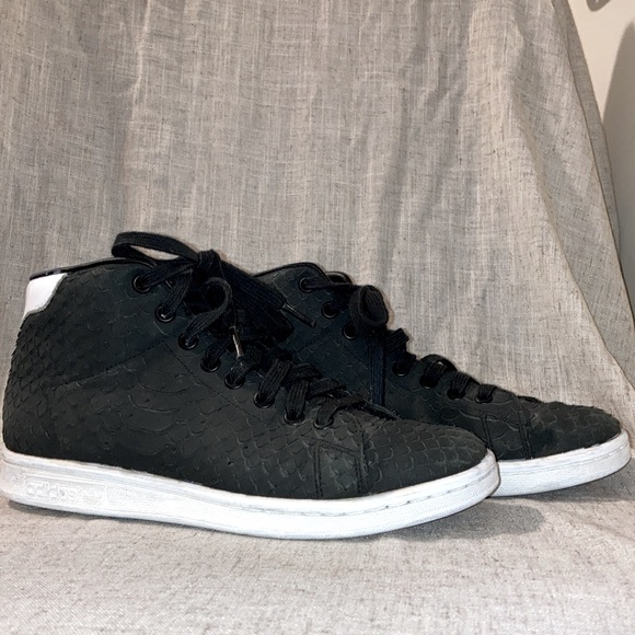 adidas | Shoes | Adidas Stan Smith Hightops Black Sz7 | Poshmark